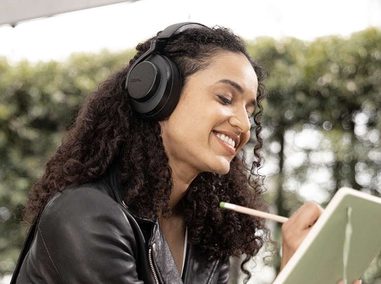 Shure unveils Second Generation AONIC 50 wireless headphones | AVC Group